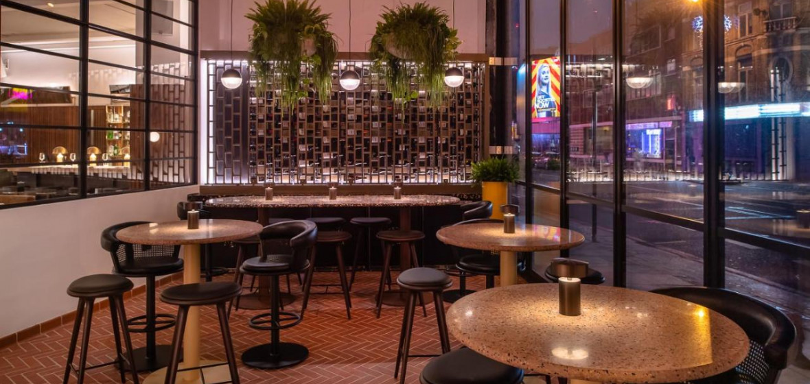 One Hundred Shoreditch, London (Shoreditch). Expert reviews and ...