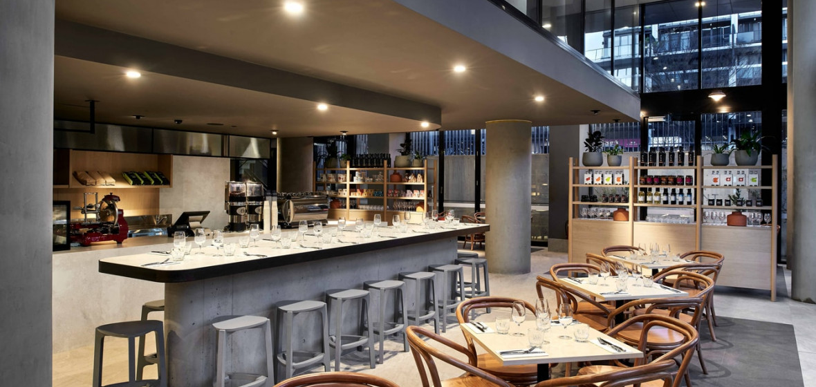 Midnight Hotel, Canberra (Braddon), Australia. Expert reviews and ...