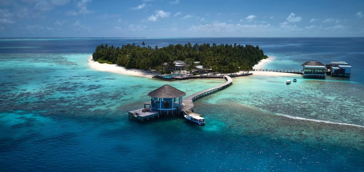 Raffles Meradhoo, Maldives Review | The Hotel Guru