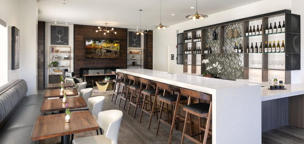 Wine Stone Inn, California, United States of America. Expert reviews ...