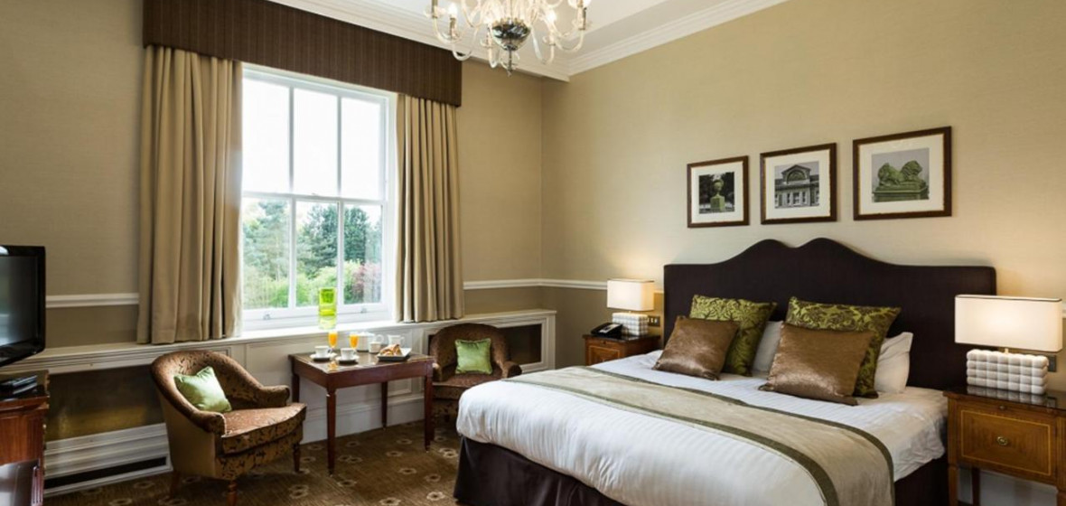 Down Hall, Essex. Expert reviews and highlights | The Hotel Guru
