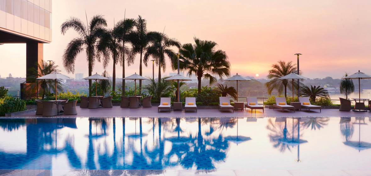 Meliá Yangon, Yangon (Bahan Township), Myanmar. Expert reviews and ...