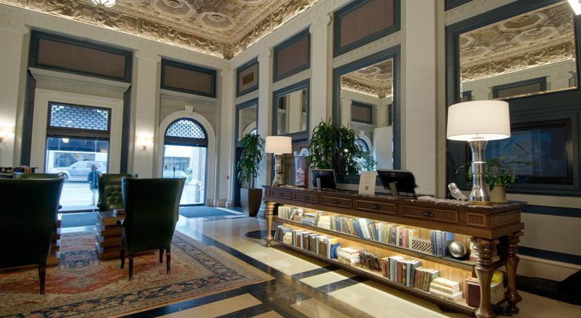 The Sentinel, Portland Review | The Hotel Guru