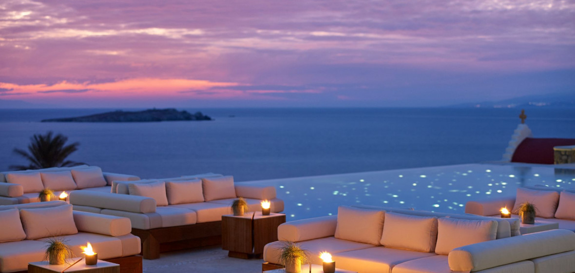 Bill and Coo, Mykonos Review | The Hotel Guru