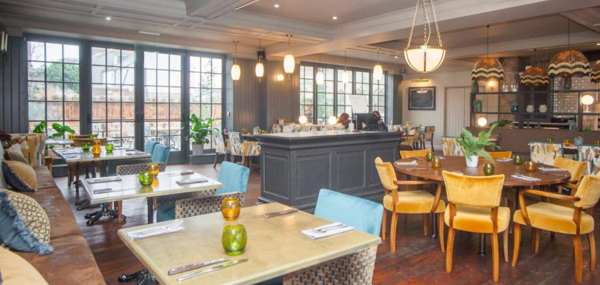 The King's Arms, Dorchester Review | The Hotel Guru