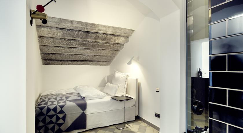 The QVest Hideaway , Cologne Review | The Hotel Guru