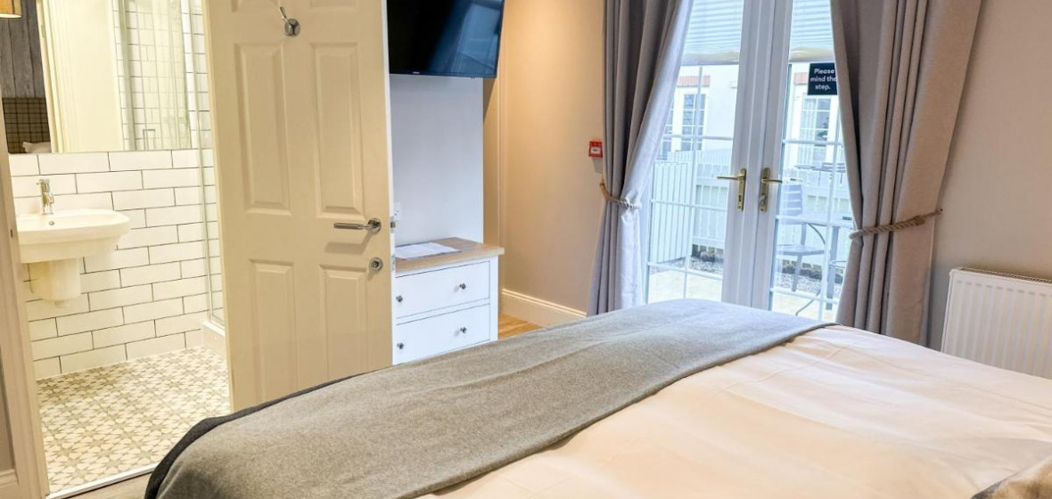 Beach House Hotel, Seahouses (Northumberland). Expert reviews and ...