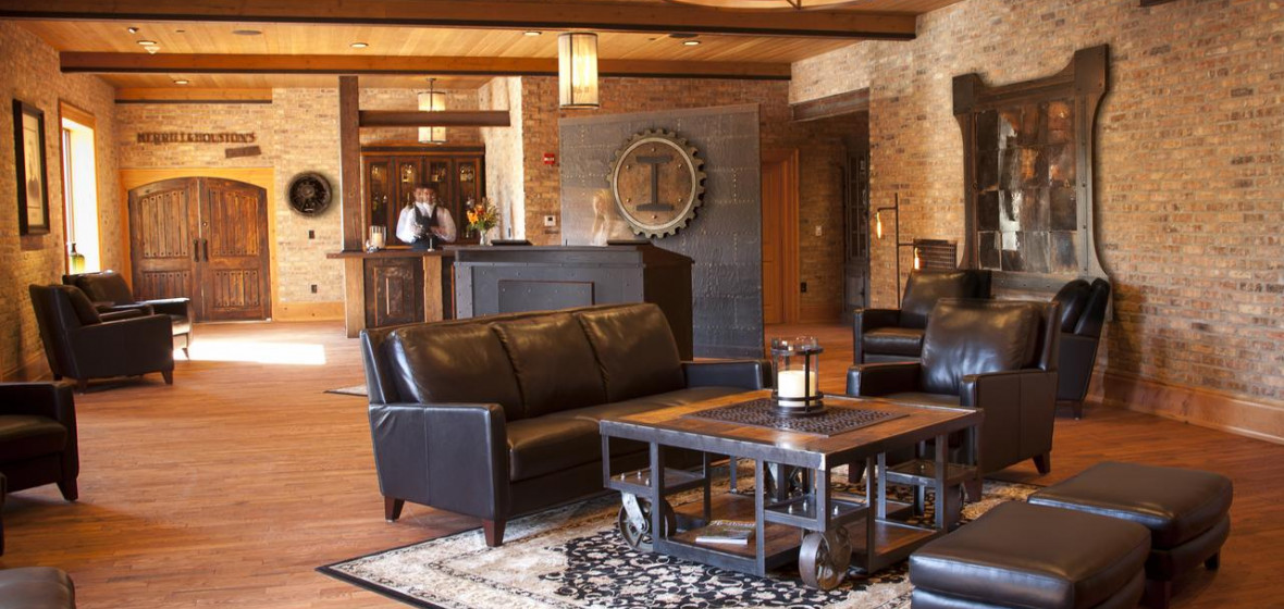 Ironworks Hotel, Beloit, Beloit Review | The Hotel Guru