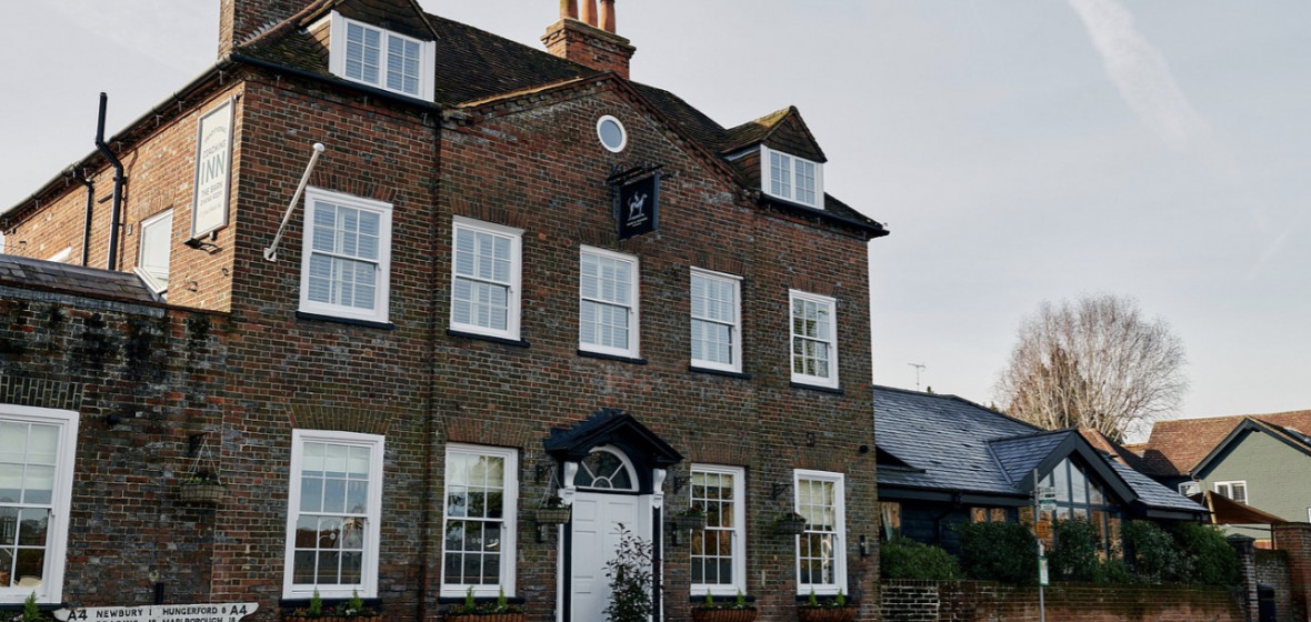 The Hare and Hounds, Berkshire (Speen). Expert reviews and highlights ...