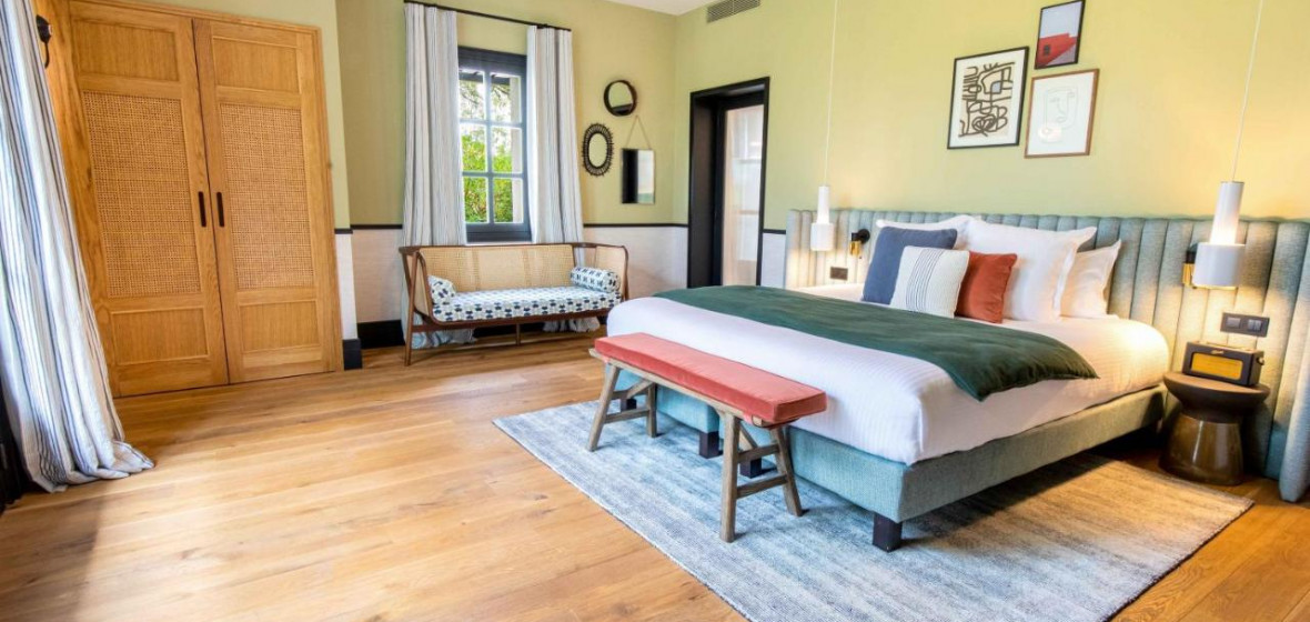 UP — Ultimate Provence Hotel, Côte d'Azur, France. Expert reviews and ...