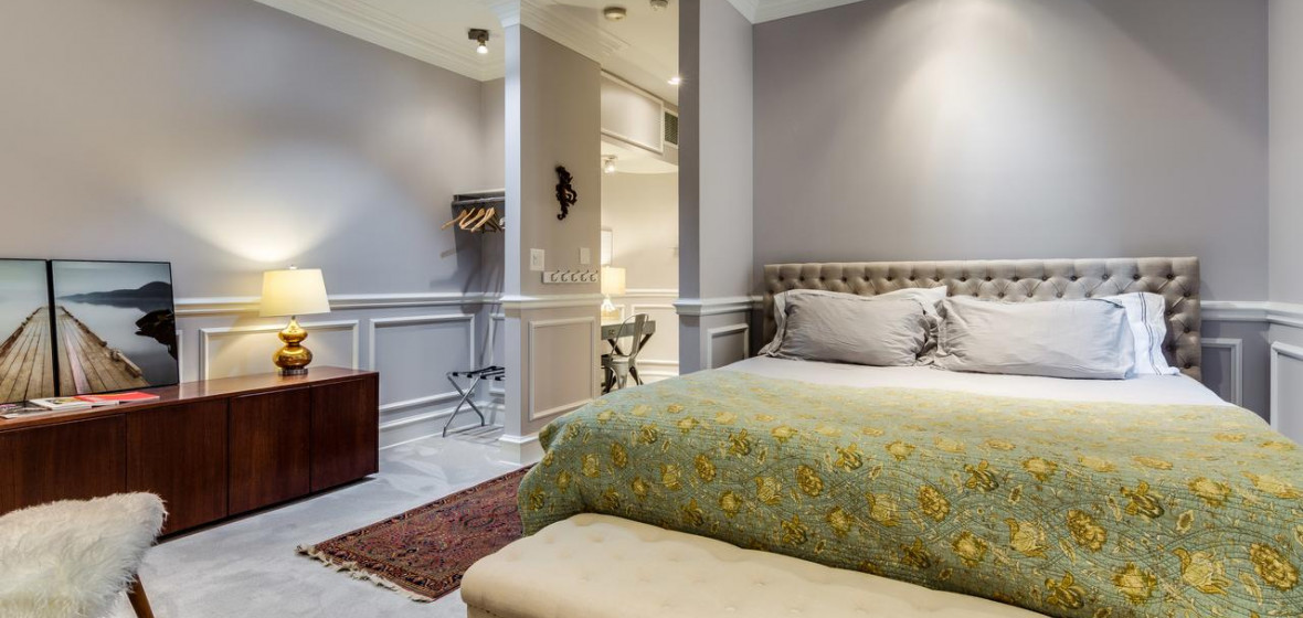 Ruby Room , Chicago Review | The Hotel Guru