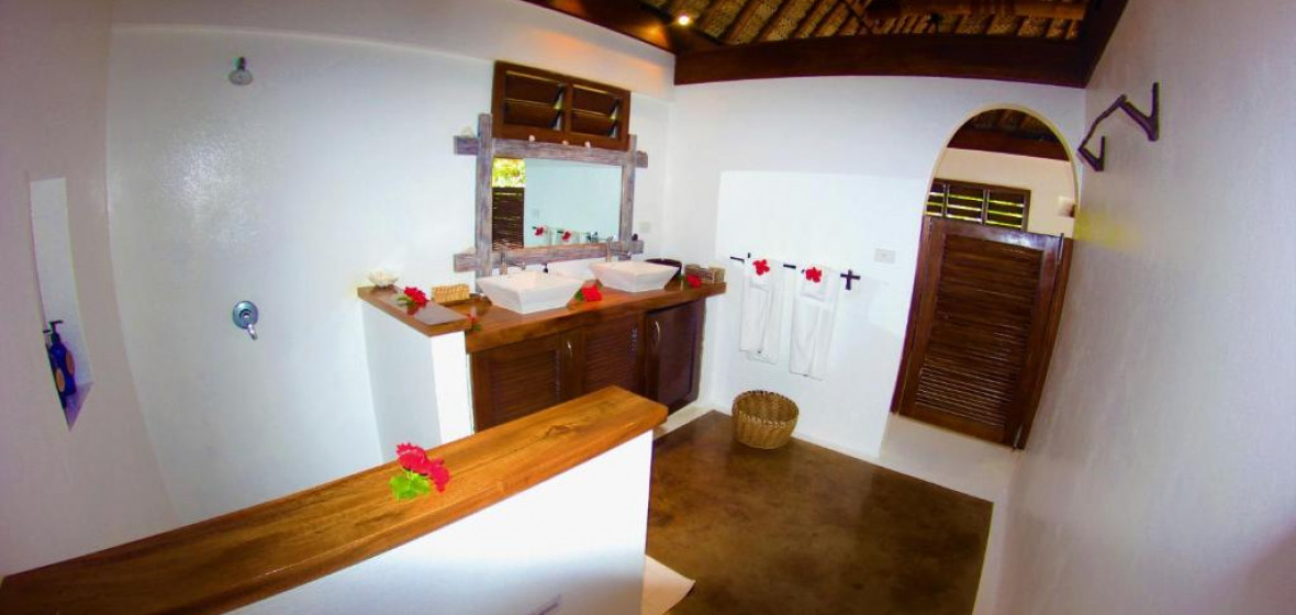 Navutu Stars Resort, Fiji (Yaqeta Island). Expert reviews and ...