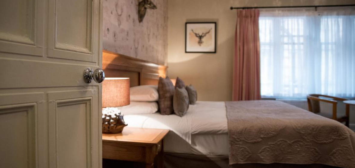 The Coach House Inn, Chester Review | The Hotel Guru