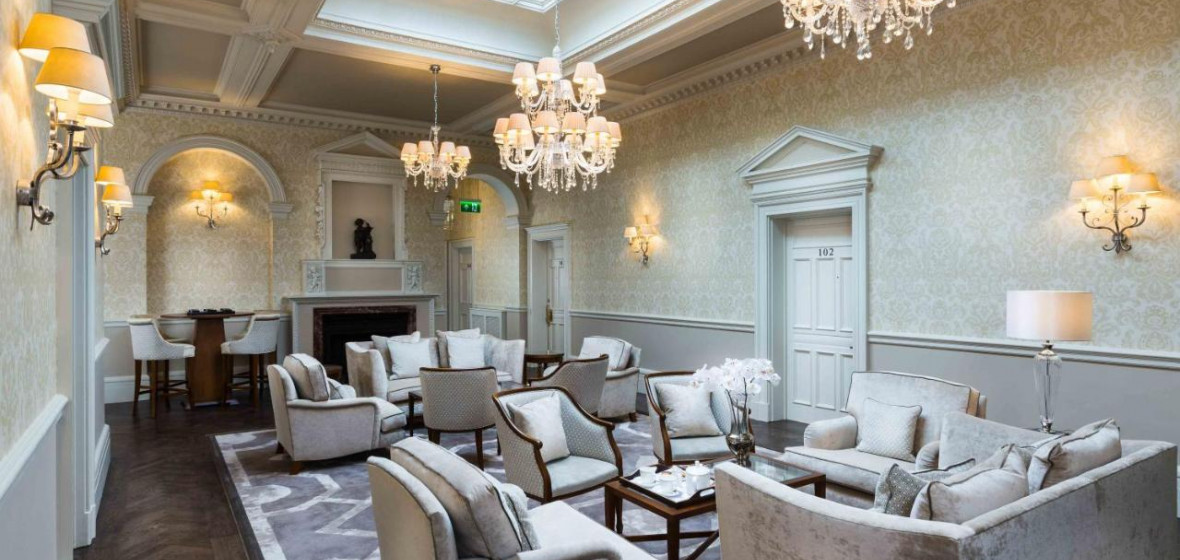 Down Hall, Essex. Expert reviews and highlights | The Hotel Guru