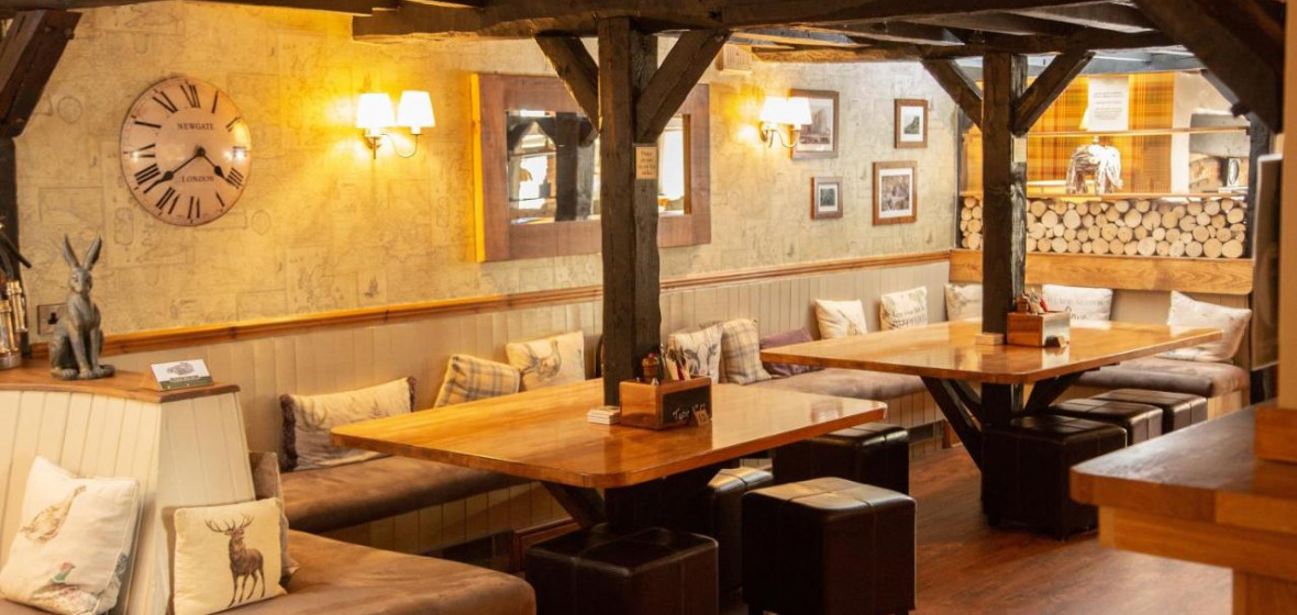 The Crown Inn, Derbyshire Review | The Hotel Guru