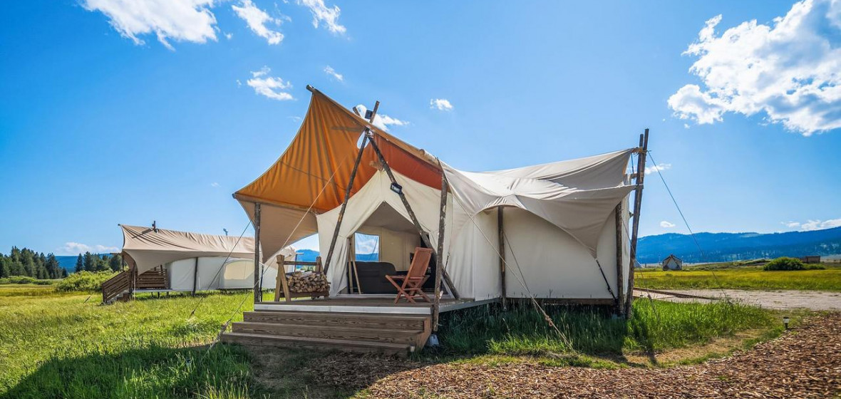 Under Canvas Yellowstone, West Yellowstone Review | The Hotel Guru