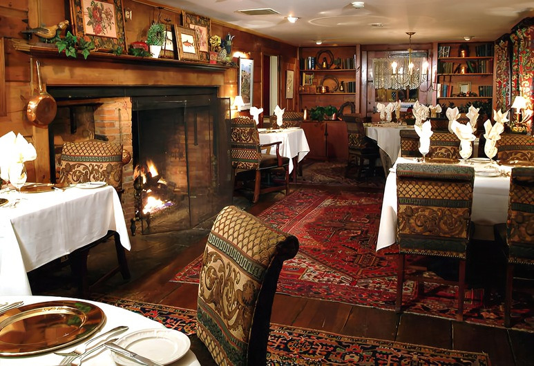 Bedford Village Inn, New Hampshire Review | The Hotel Guru