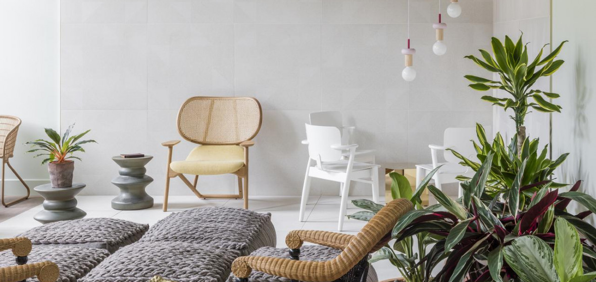 Eden Locke, Edinburgh Review | The Hotel Guru