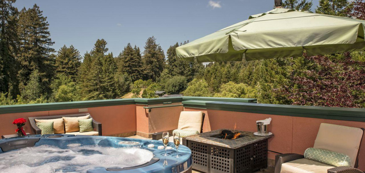 Applewood Inn, California Review | The Hotel Guru