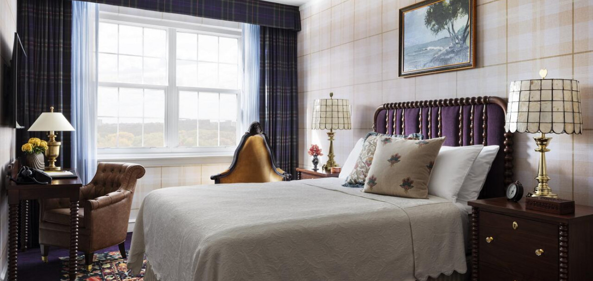 Graduate Evanston, Illinois Review | The Hotel Guru