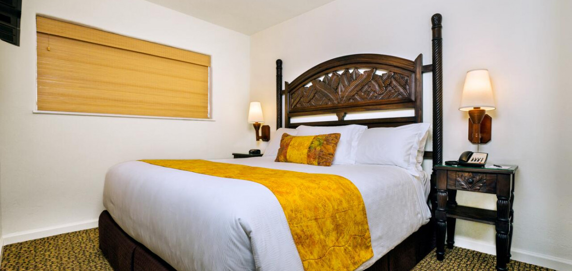 Pantai Inn, San Diego Review | The Hotel Guru