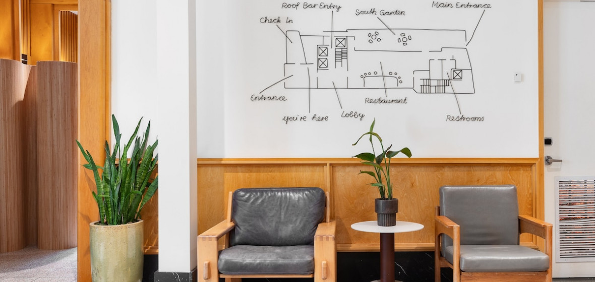 Untitled at 3 Freeman Alley, New York (Lower East Side), United States ...