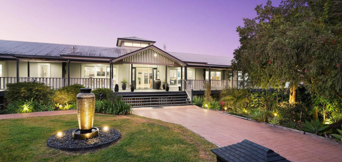 The Country House at Hunchy, Queensland (Hunchy), Australia. Expert ...