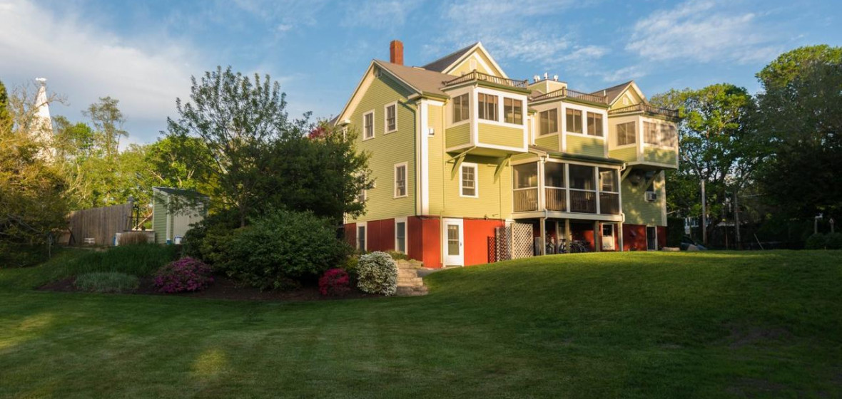 Captain Freeman Inn, Brewster Review | The Hotel Guru