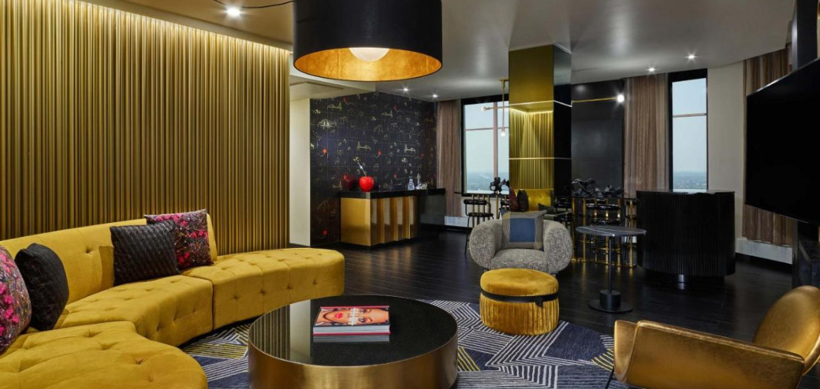 W Minneapolis The Foshay, Minneapolis Review | The Hotel Guru