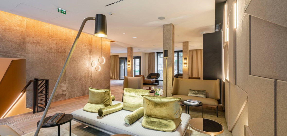 La Caserne Chanzy, Reims (Champagne), France. Expert reviews and ...
