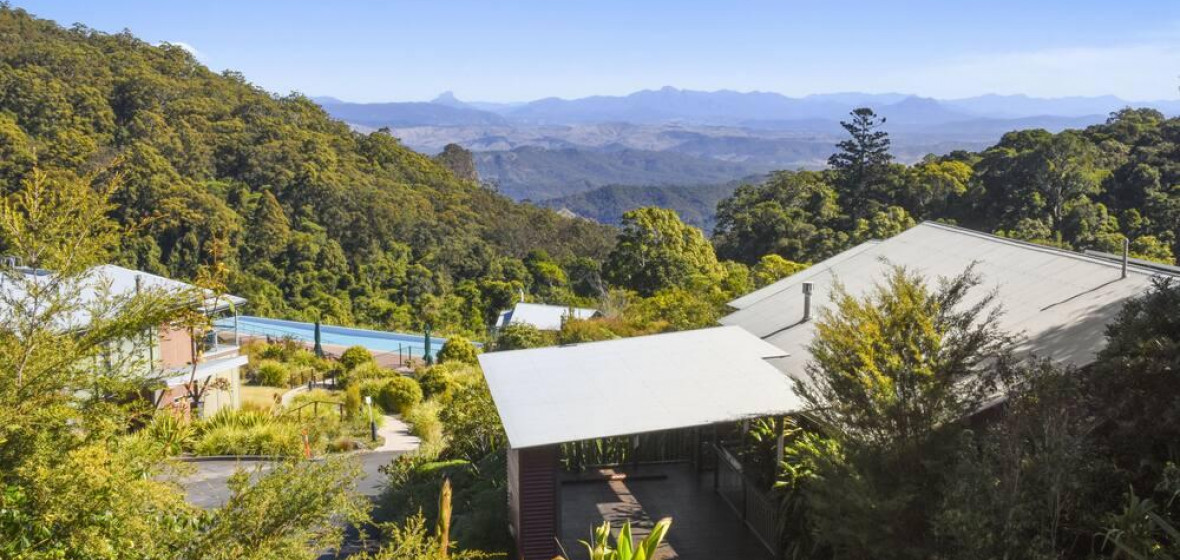 O'Reilly's Rainforest Retreat, Queensland (Canungra), Australia. Expert ...