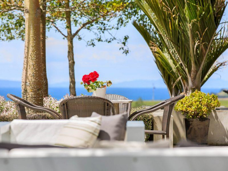 Takatu Lodge & Vineyard, Matakana Review | The Hotel Guru