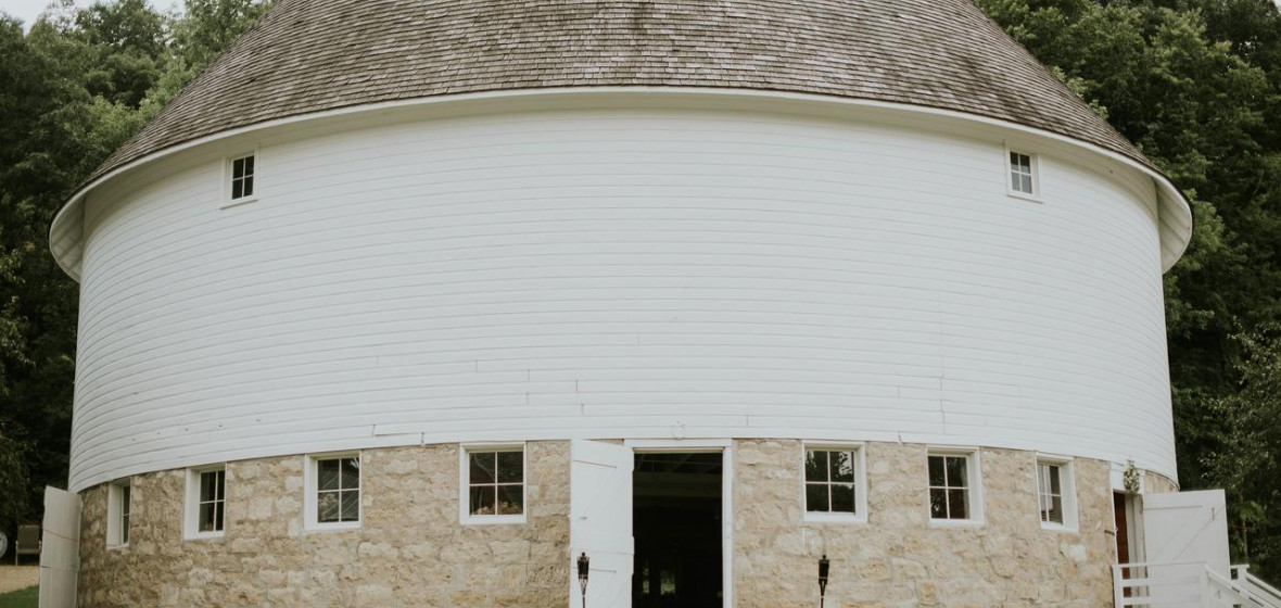 Round Barn Farm, Red Wing Review | The Hotel Guru