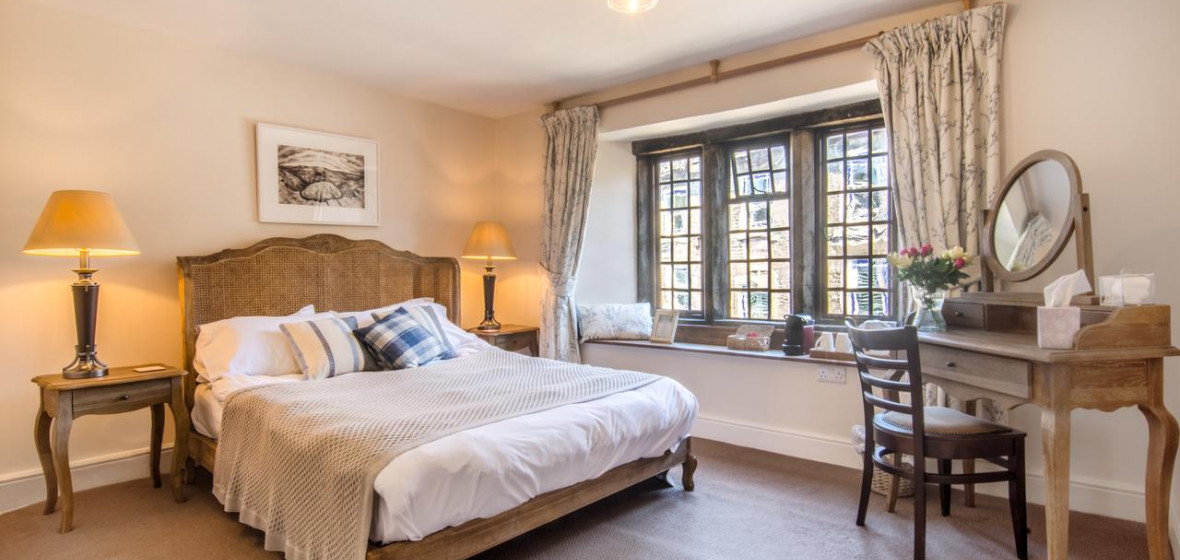 The Old Hall Inn, Derbyshire Review | The Hotel Guru