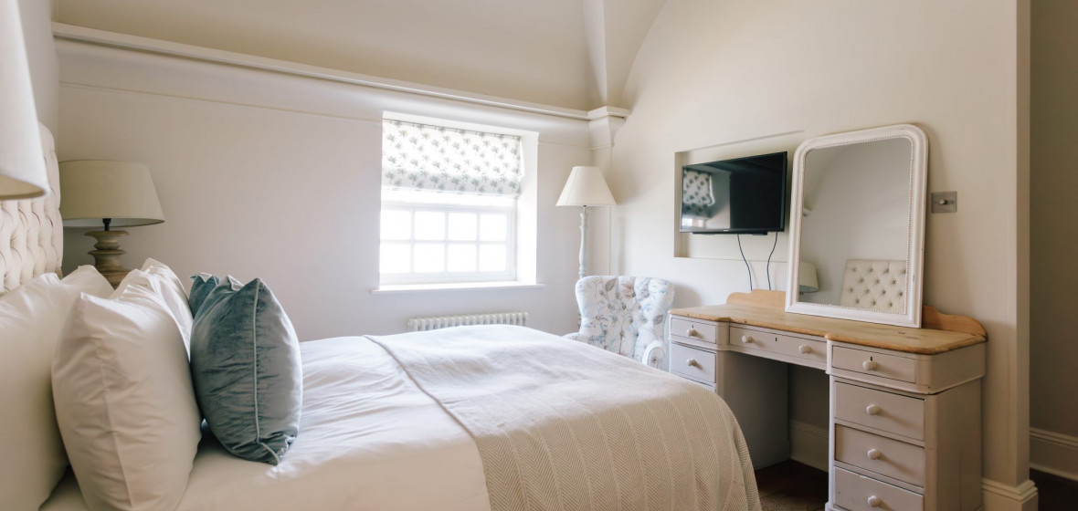 Foresters Hall, Cowes (Isle of Wight). Expert reviews and highlights ...