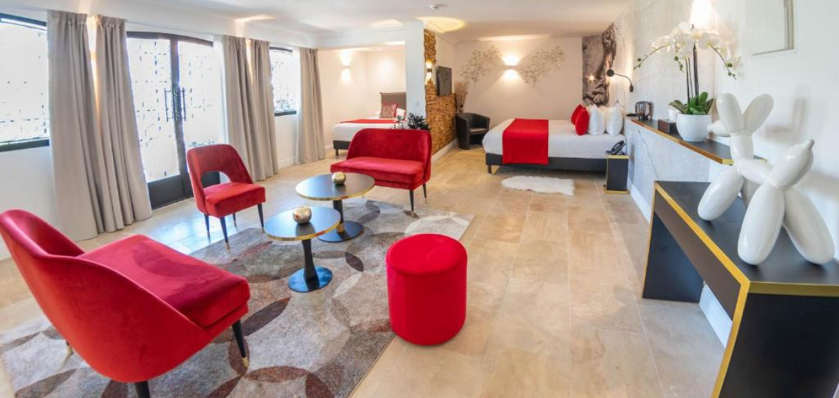 Le Confidentiel Hotel, Saint Raphael (Cote d'Azur), France. Expert ...