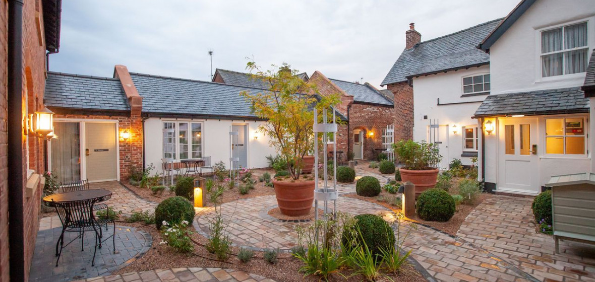 The Lion at Malpas, Cheshire. Expert reviews and highlights | The Hotel ...