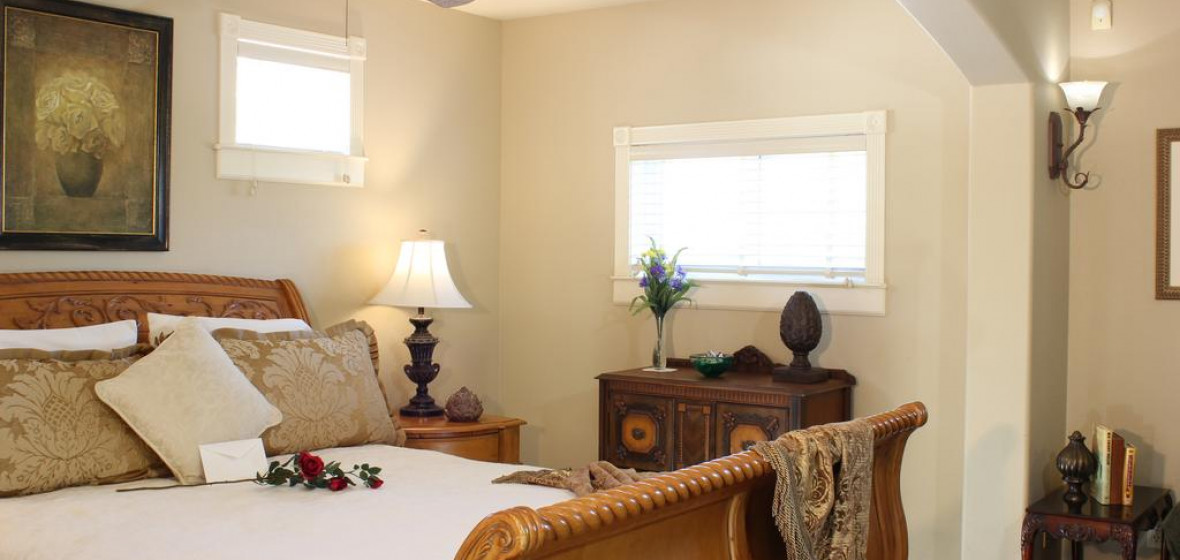 Spring Street Inn, Hot Springs Review | The Hotel Guru