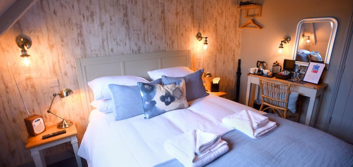 The Lifeboat Inn, Norfolk, Norfolk Review | The Hotel Guru