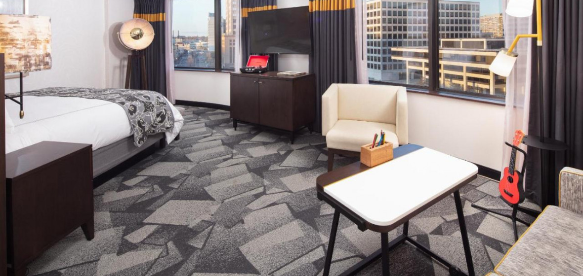 Saint Kate The Arts Hotel, Milwaukee Review | The Hotel Guru