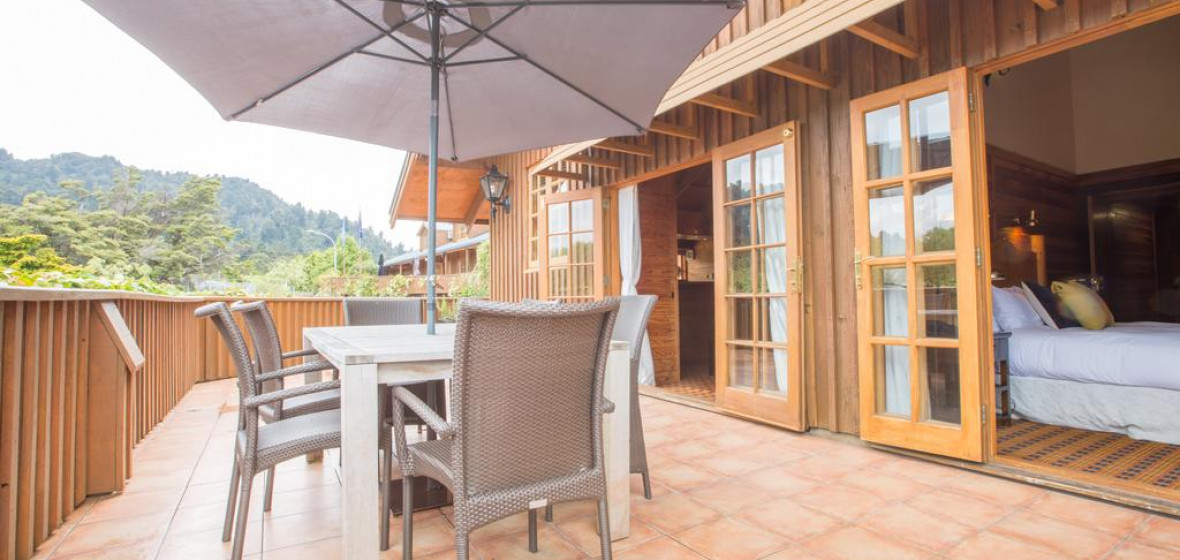 Powderhorn Chateau, North Island Review | The Hotel Guru