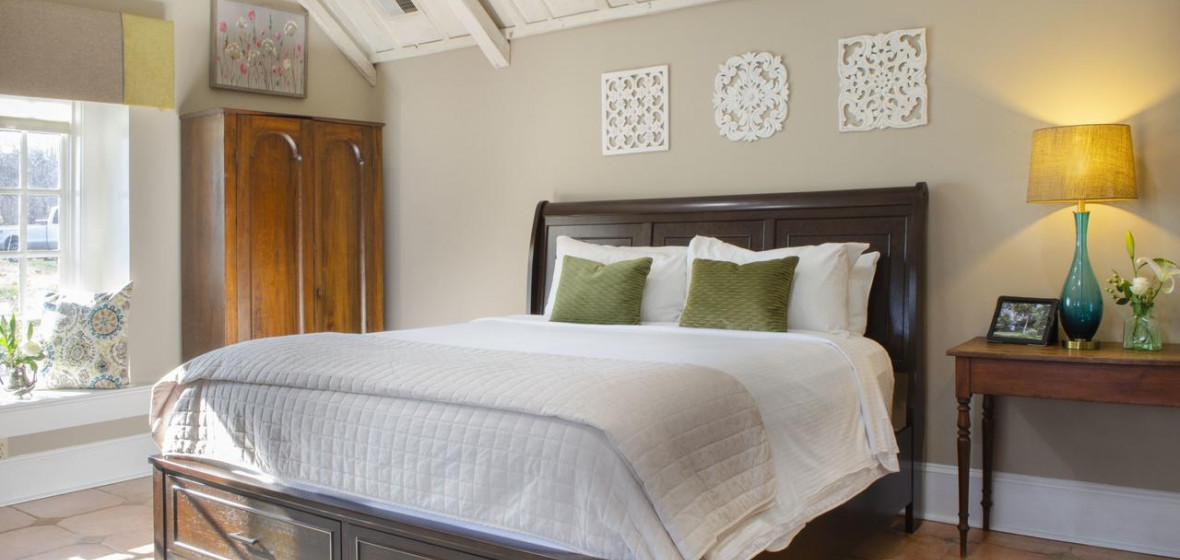 Hillbrook Inn, West Virginia Review | The Hotel Guru