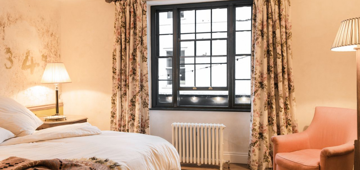 The Bull Inn, Totnes, Devon Review | The Hotel Guru