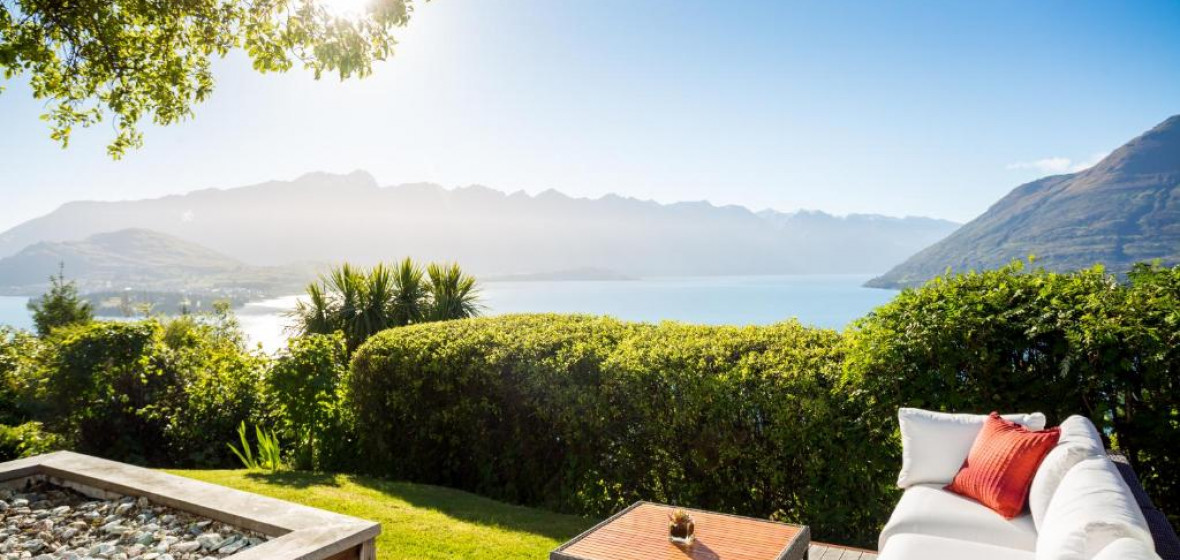 Azur Lodge, Queenstown Review | The Hotel Guru