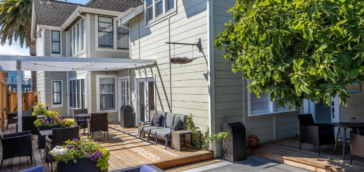 Nantucket Whale Inn, Half Moon Bay (California), United States of ...