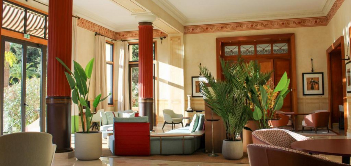 Hotel Royal Riviera, Côte d'Azur, France. Expert reviews and highlights ...