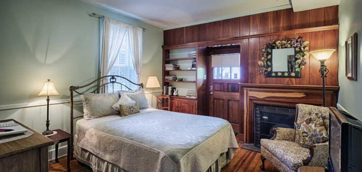 The Lightner Farmhouse, Gettysburg Review | The Hotel Guru