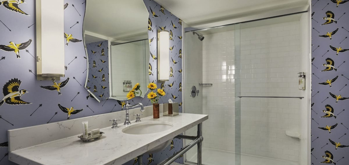 Graduate Iowa City, Iowa Review | The Hotel Guru