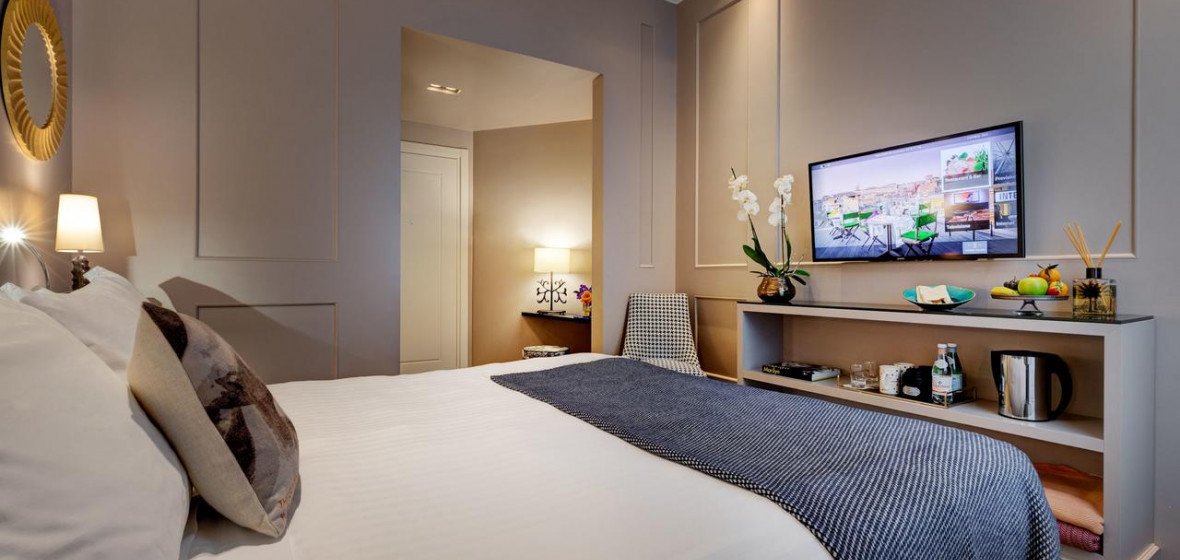 Singer Palace, Rome Review | The Hotel Guru