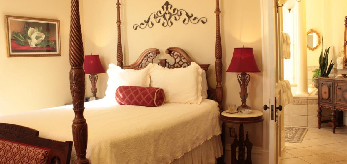 Spring Street Inn, Hot Springs Review | The Hotel Guru